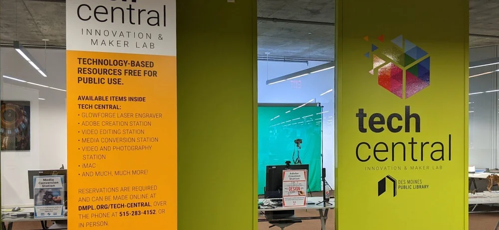 The Des Moines Central Library — Library Land