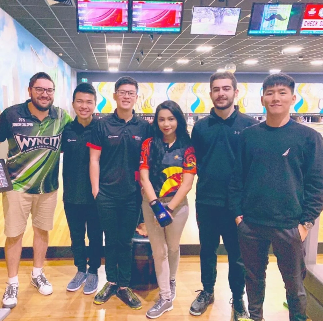 Who are the RMIT Redbacks? Part two: Tenpin bowling — The Swanston Gazette