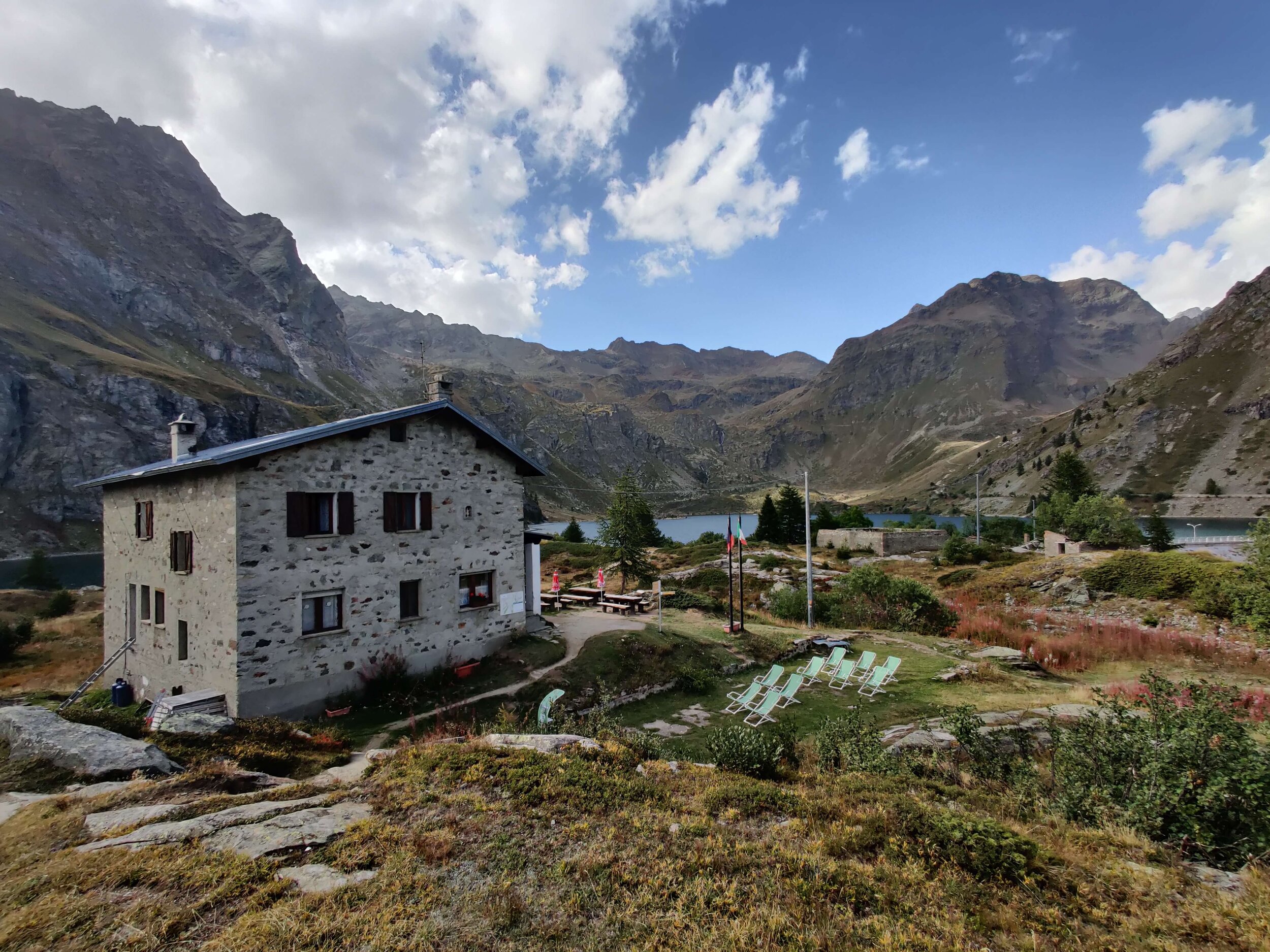 Best Mountain Huts in the Alps — The Hiking Club