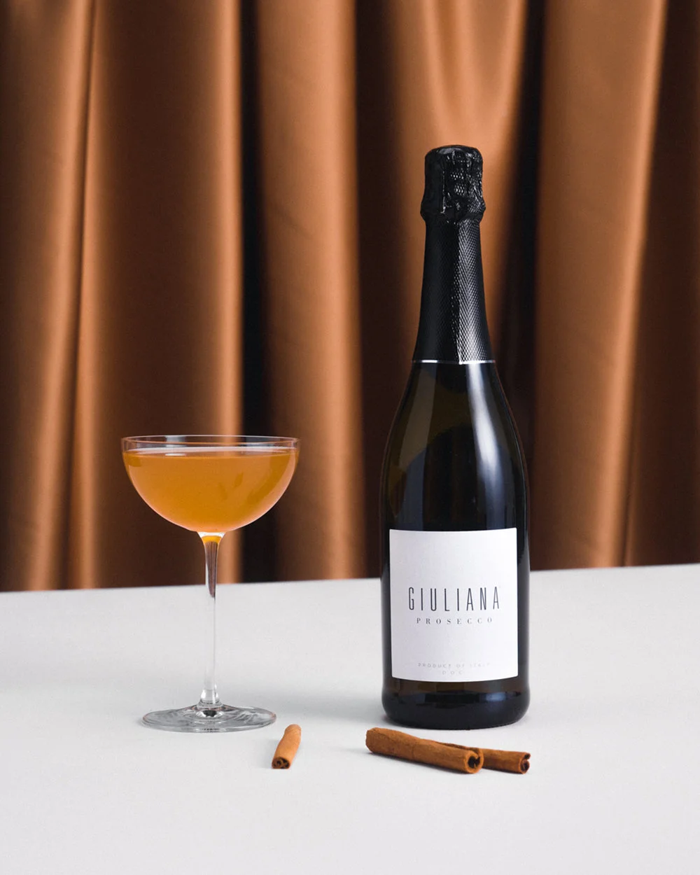 Giuliana Prosecco — Kira Latoszewski