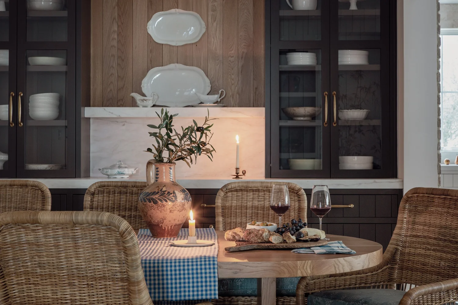 low country classic — Intimate Living Interiors