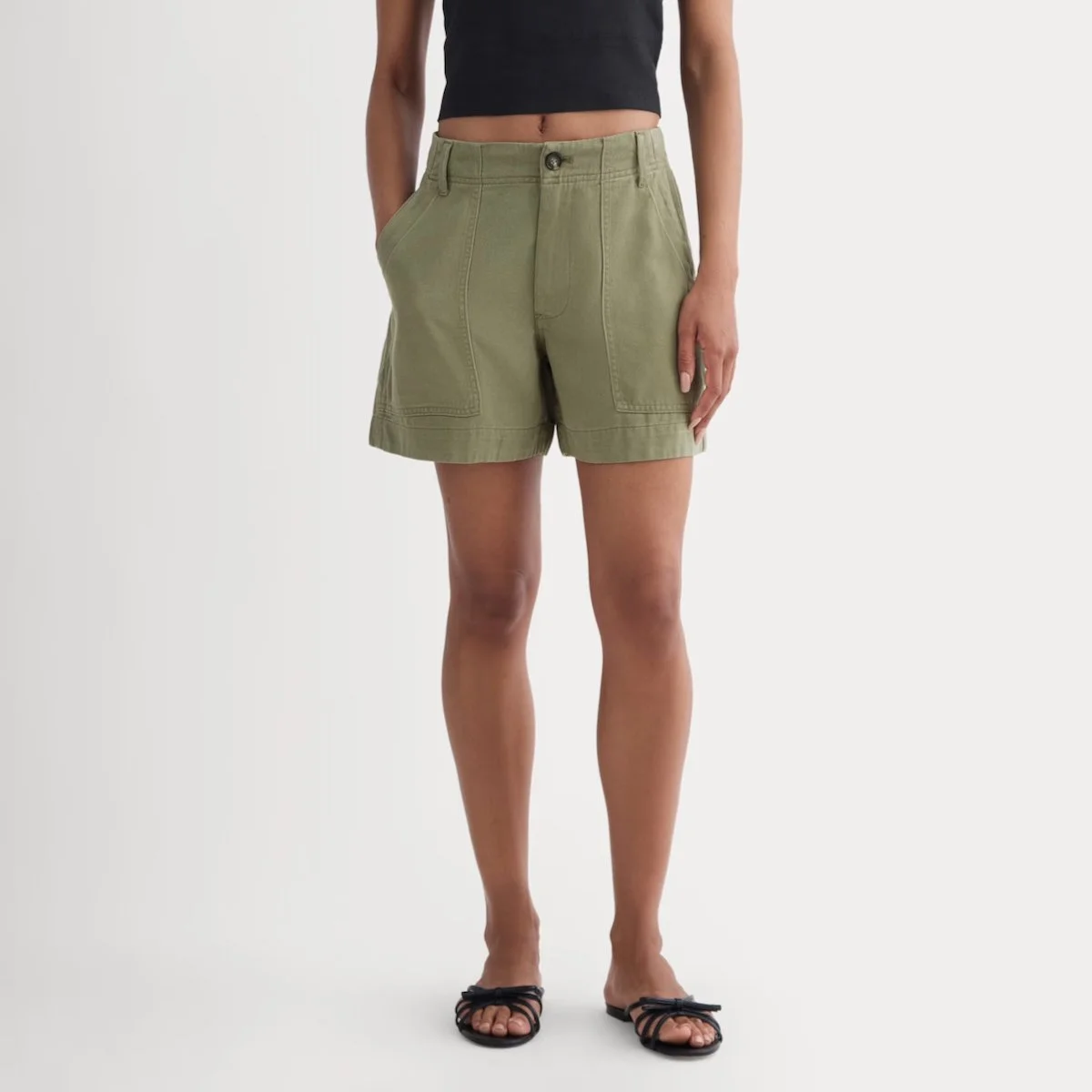 The 17 Most Flattering Shorts For Curvy Bodies — The Candidly