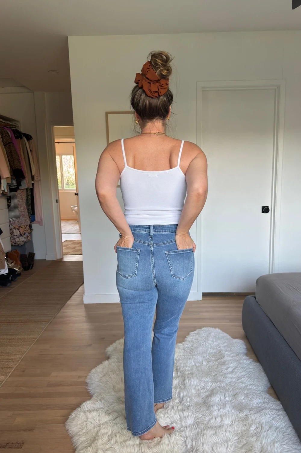 We Tried On 6 Of The Most Popular Styles Of These $50 Viral Jeans ...