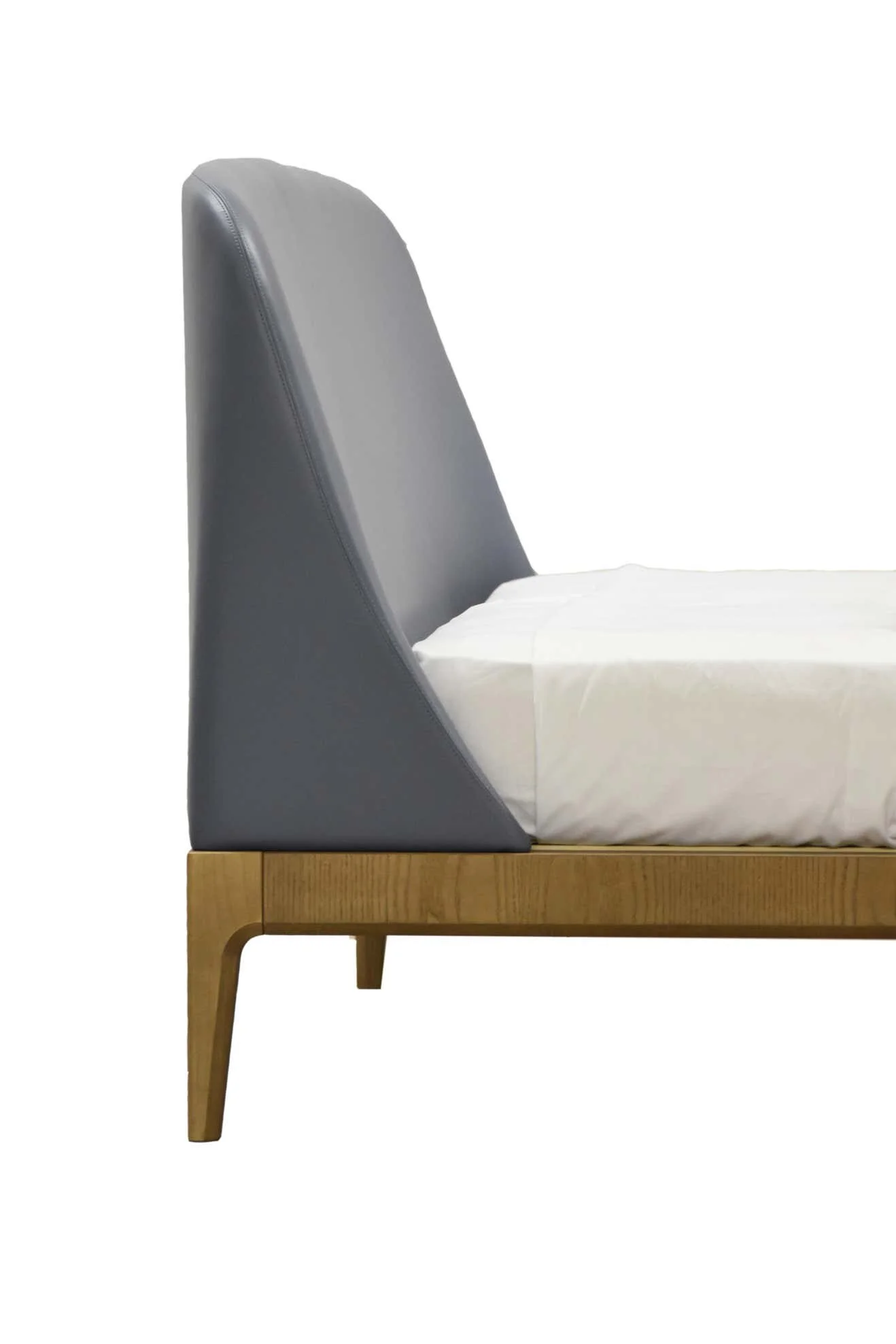 Upholstered King Size Wing Back Bed — EcoFirstArt