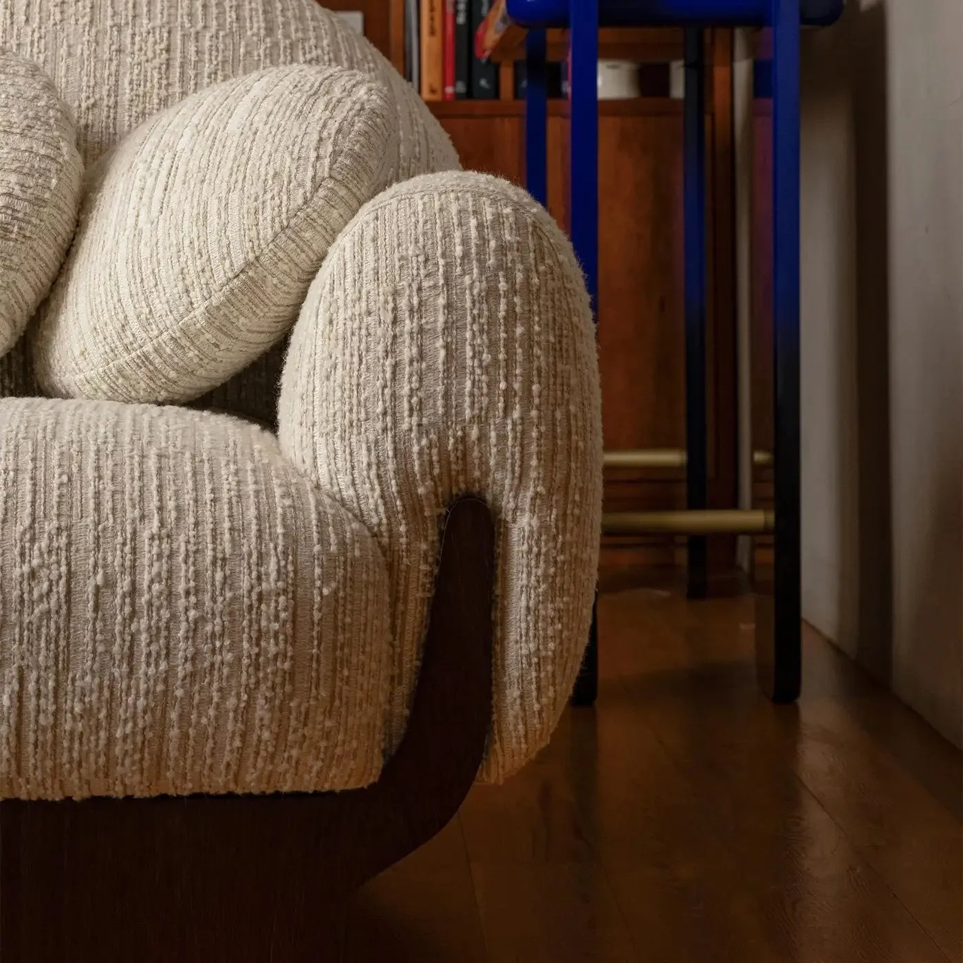 Contemporary Vegas Sofa — EcoFirstArt