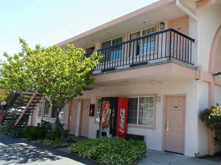 Morgan Hill Hotels & Places To Stay — Visit Morgan Hill