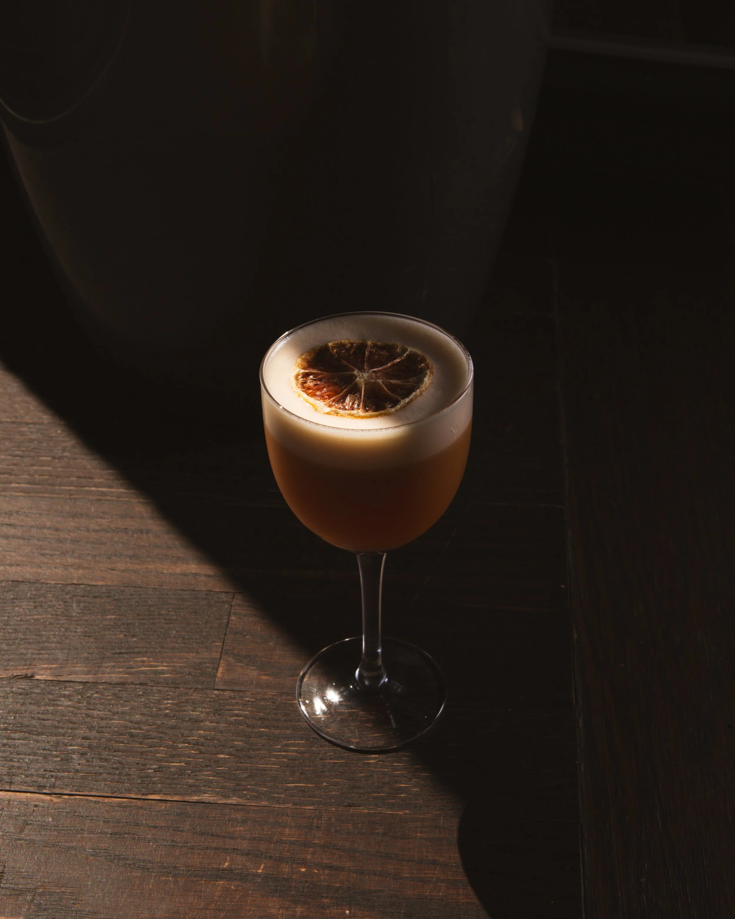 Pub Wolf&Workman best pub in old Montreal — Pub Wolf & Workman