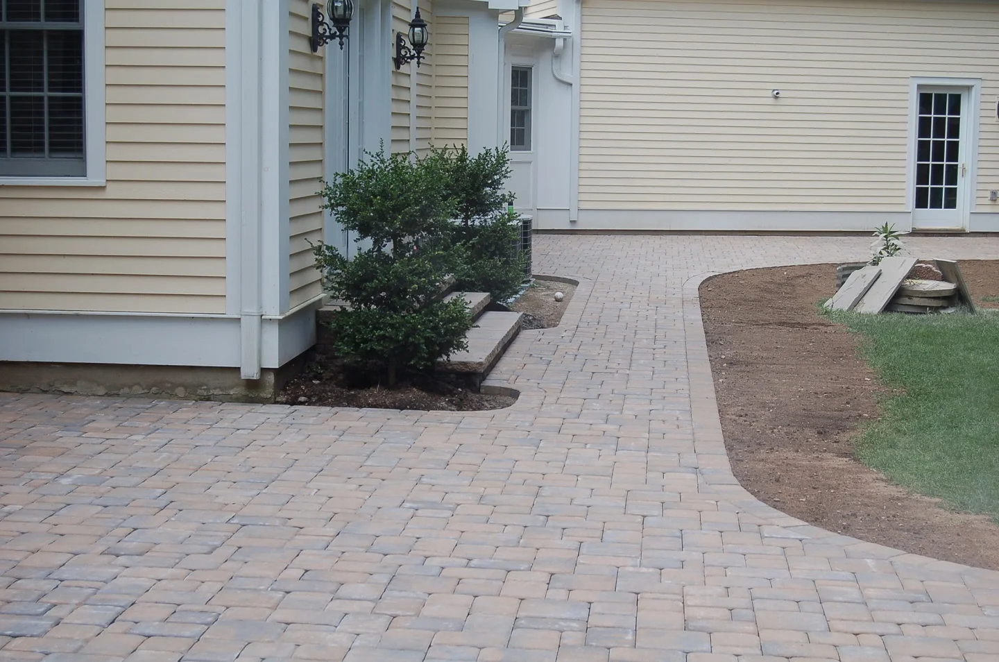 Interlocking Brick Pavers – Farmington, Glastonbury, Avon, CT