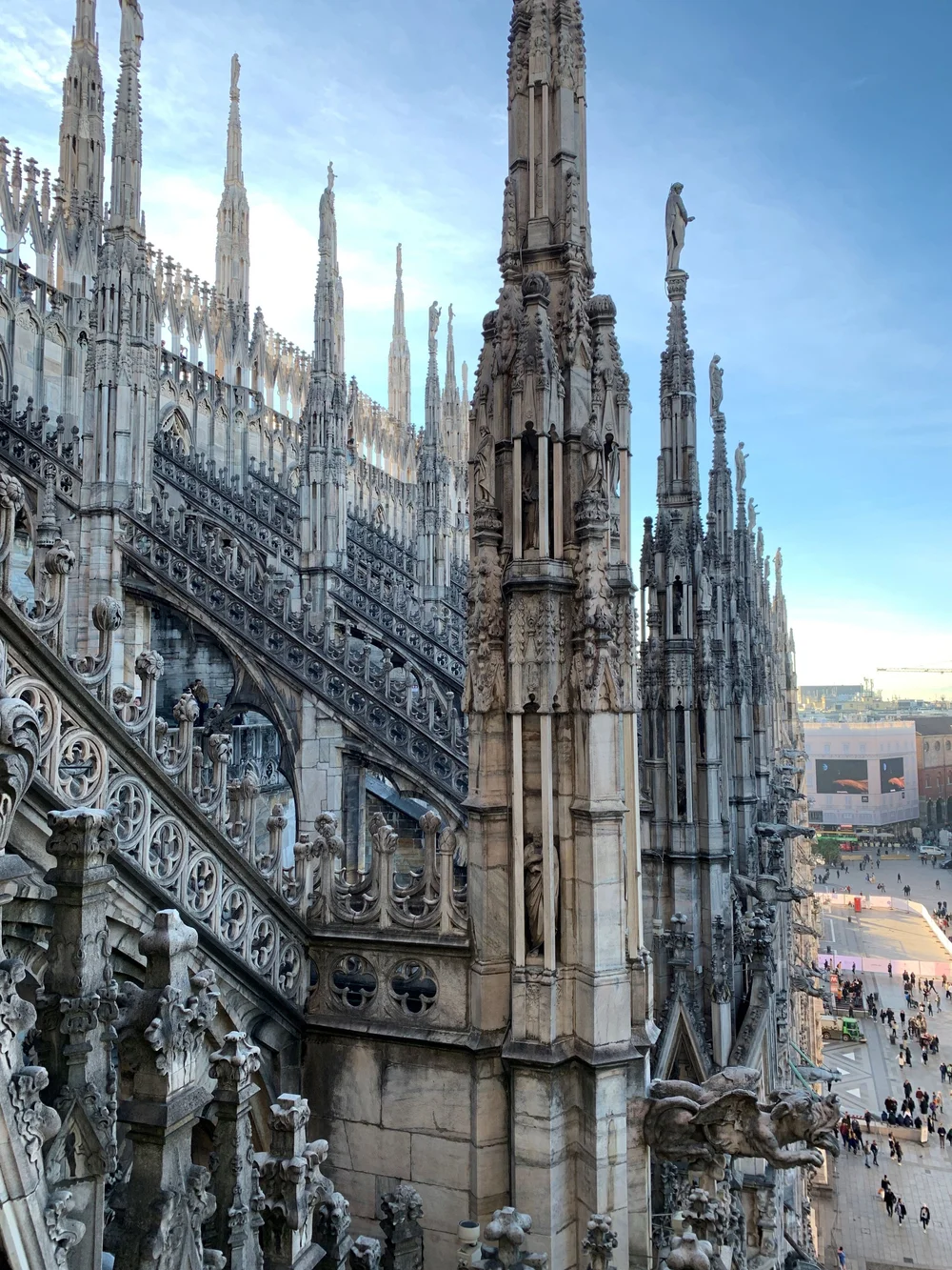 A Visit to Milan: Recommendations for What to See and Do — Observing Leslie