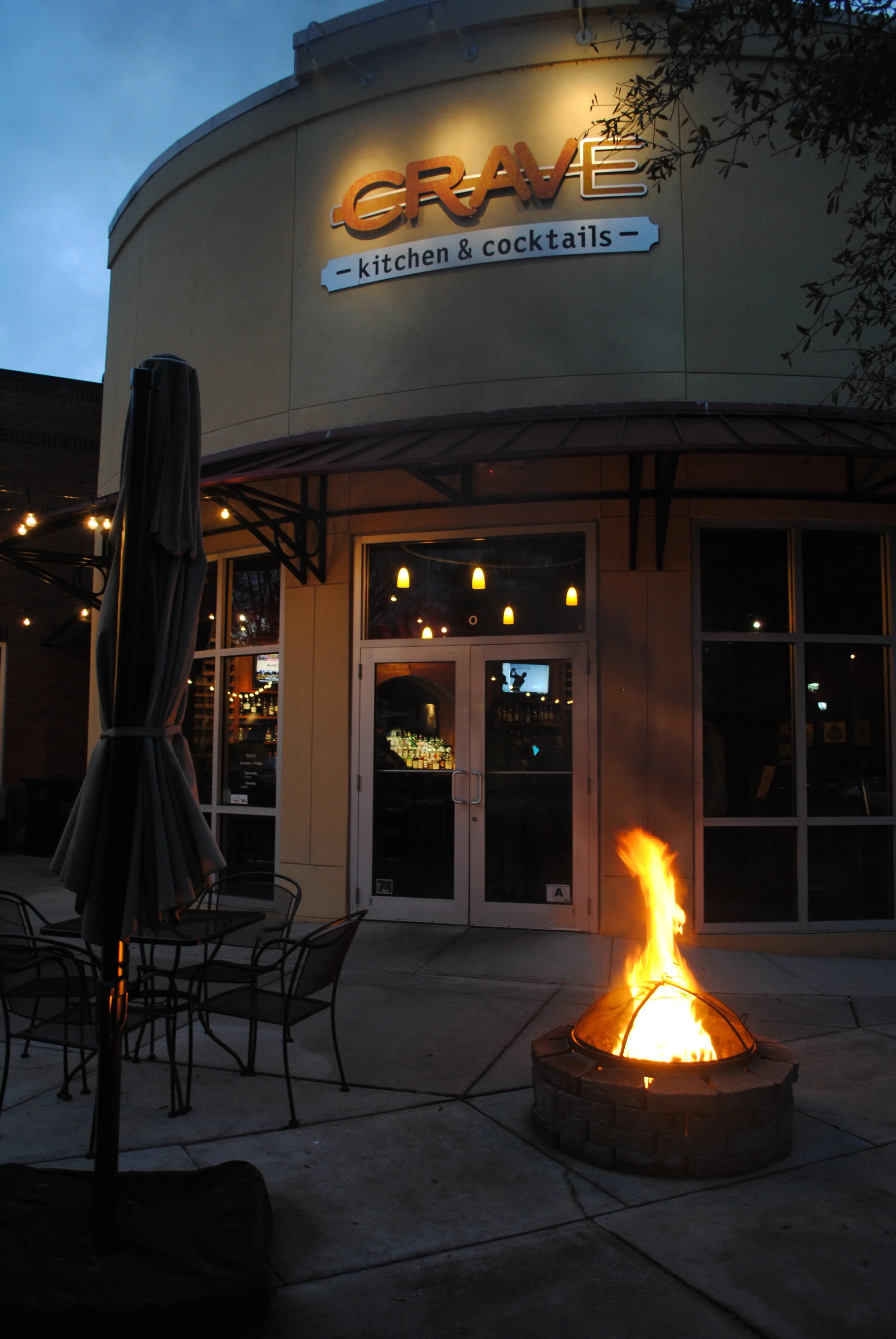 Crave Kitchen and Cocktails