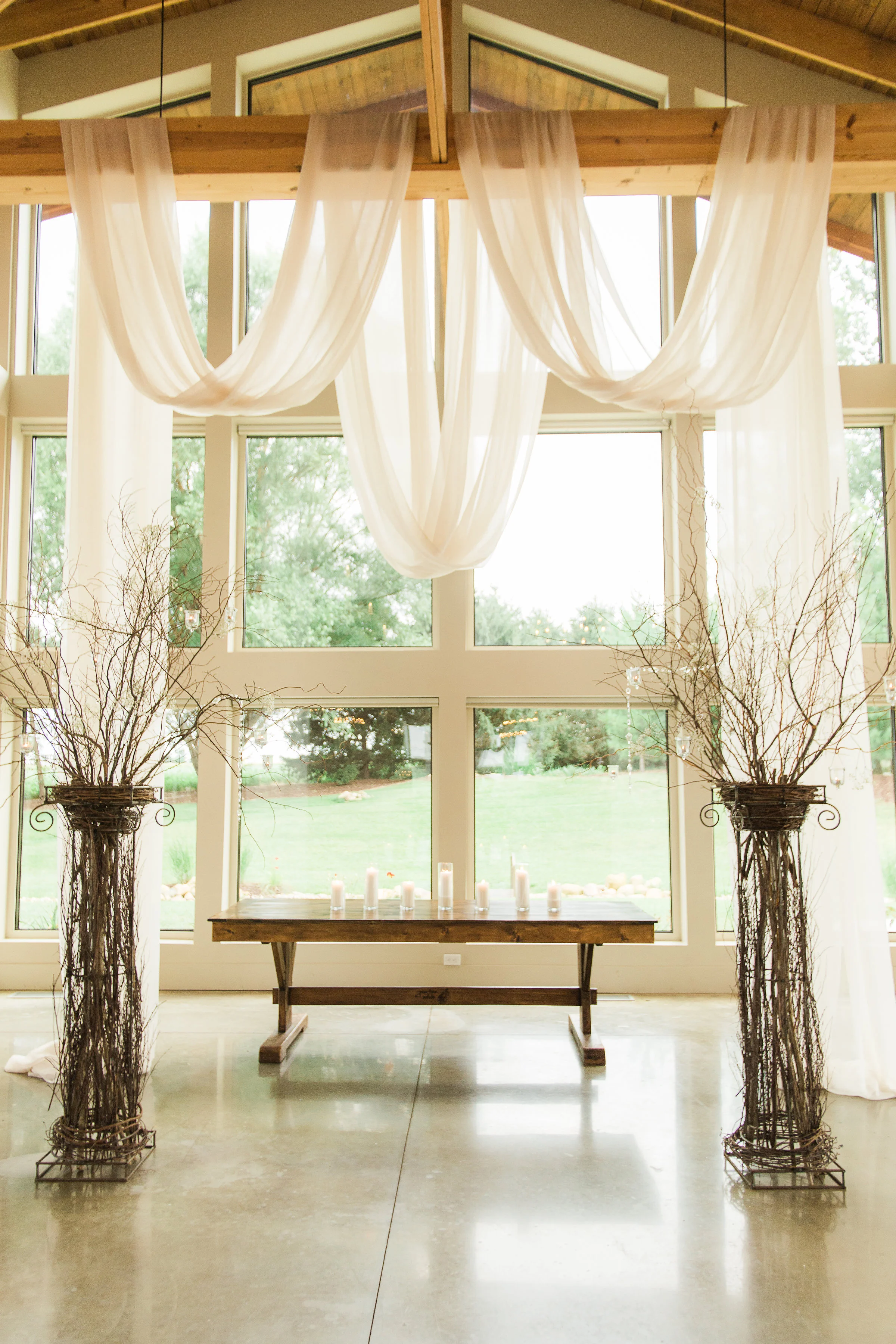 Hanging Linens — THE ESTATE