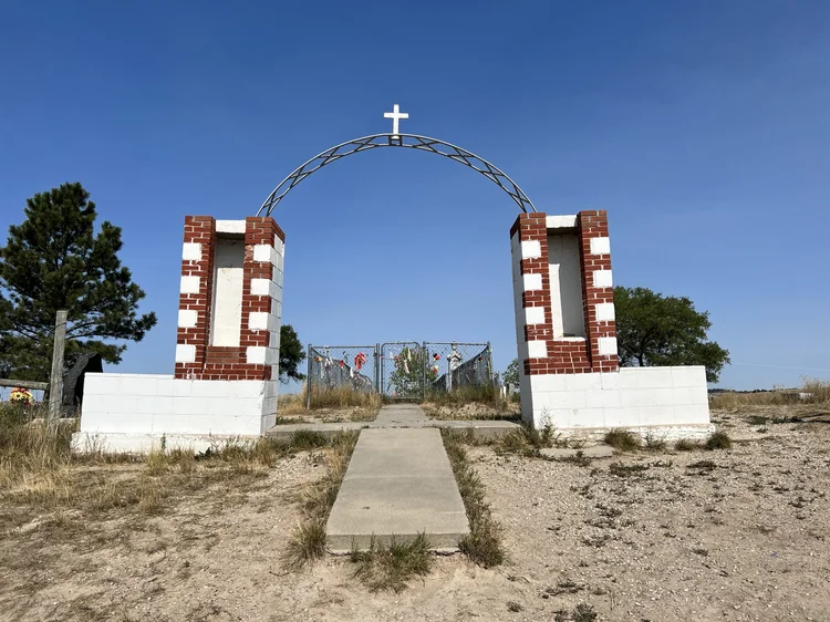 President Trump Signs Wounded Knee Massacre Memorial and Sacred Site ...