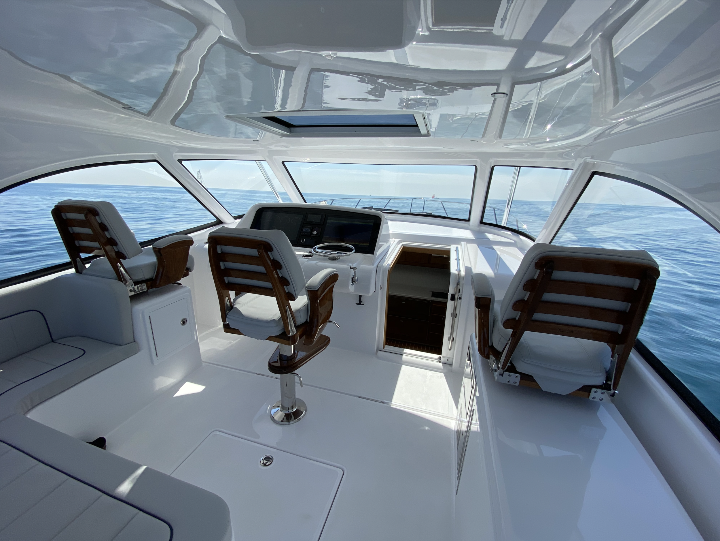 42 Yacht Design — Mag Bay Yachts
