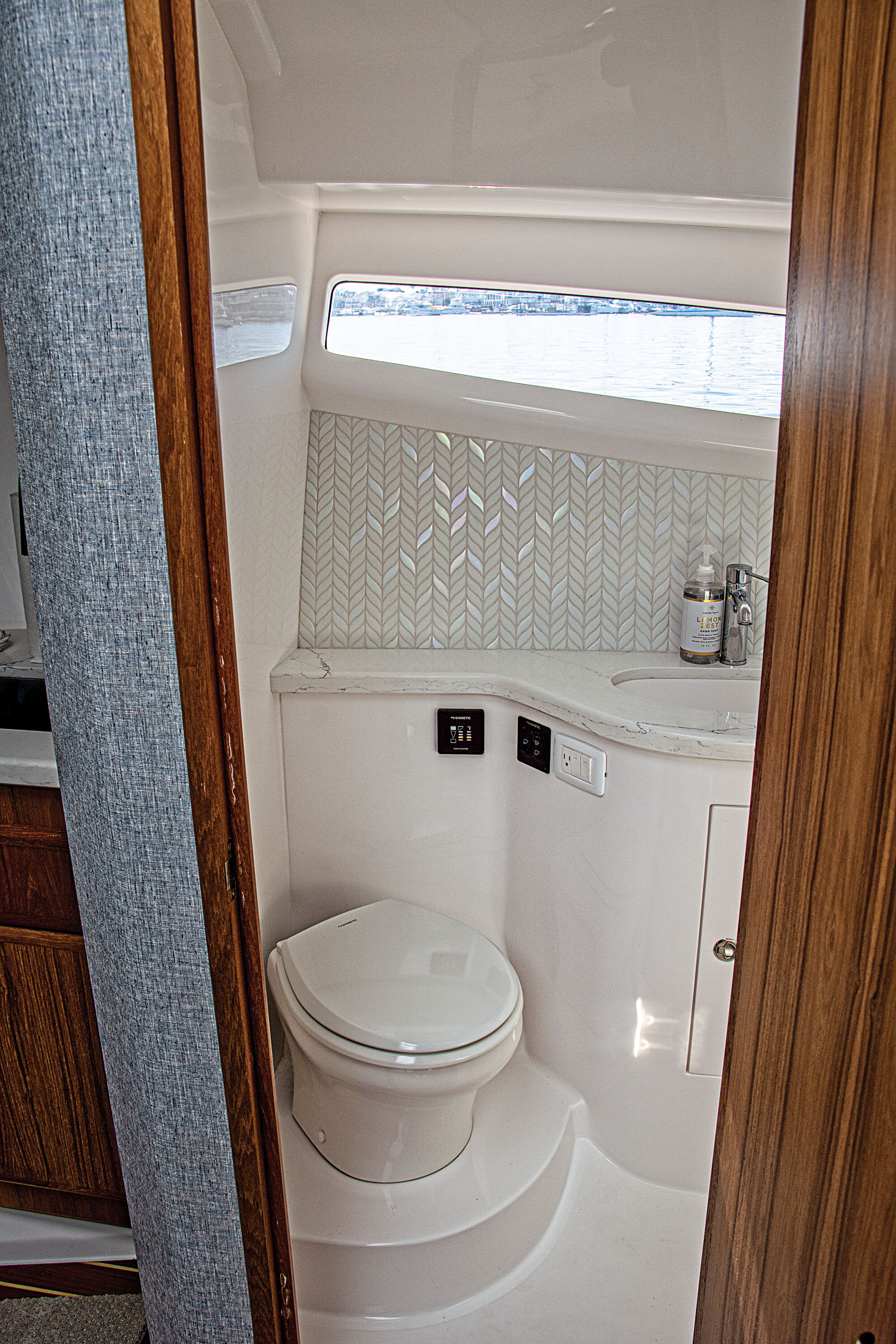 42 Yacht Design — Mag Bay Yachts