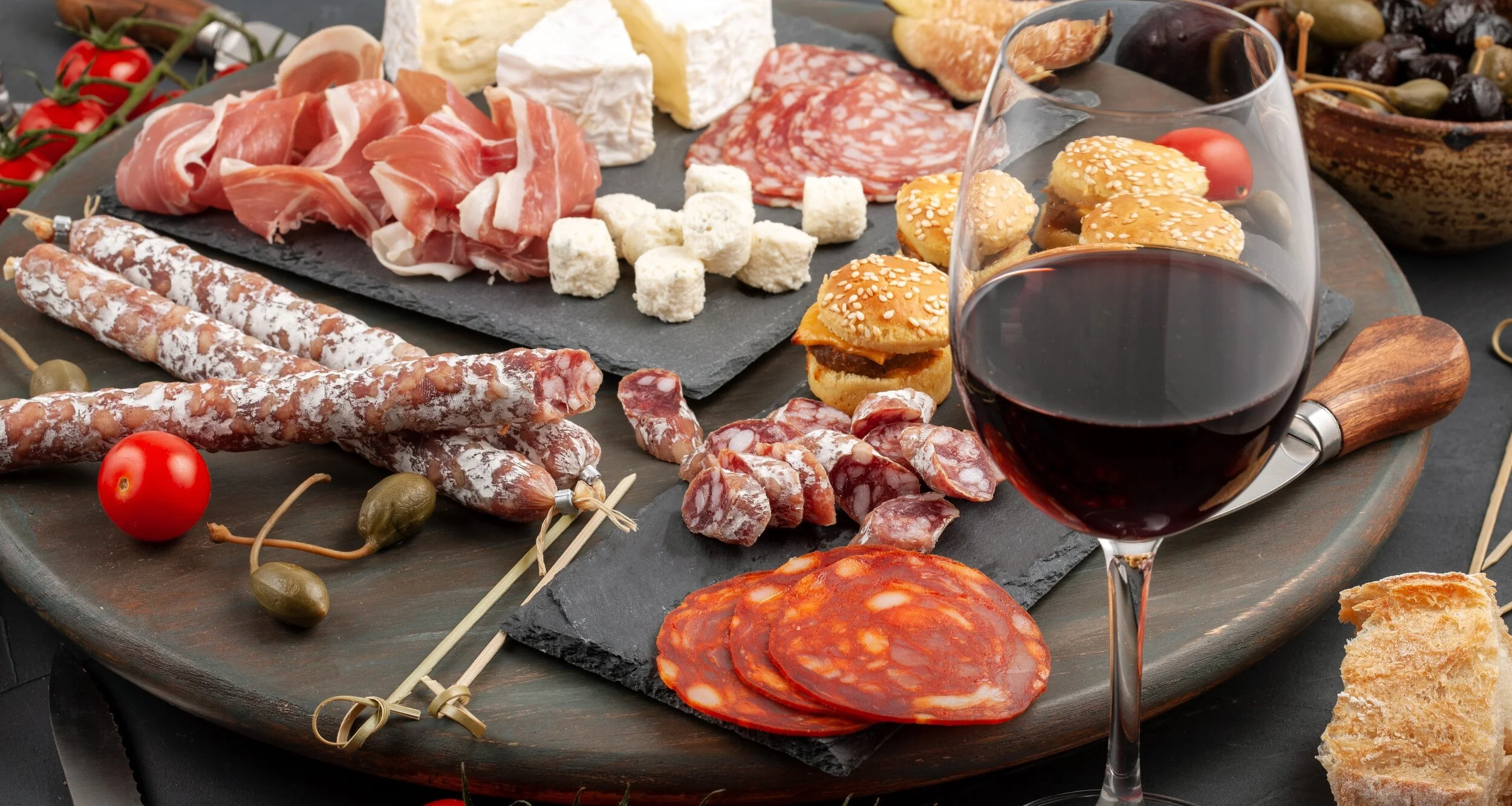 Artisan Proscuitto, Coppa, Sauccion Sec, Sopressata, Chirizo, Nitrate ...