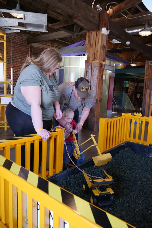 Exhibits & Play | Amazement Square — Amazement Square