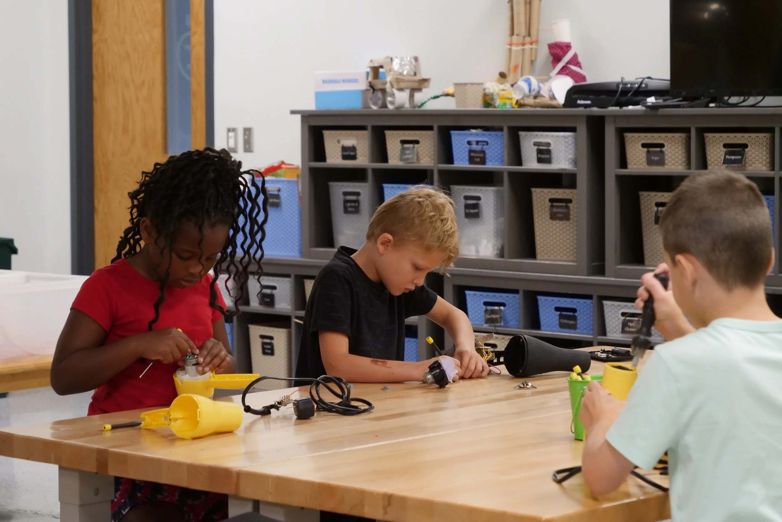 School's Out WonderCamp — Amazement Square