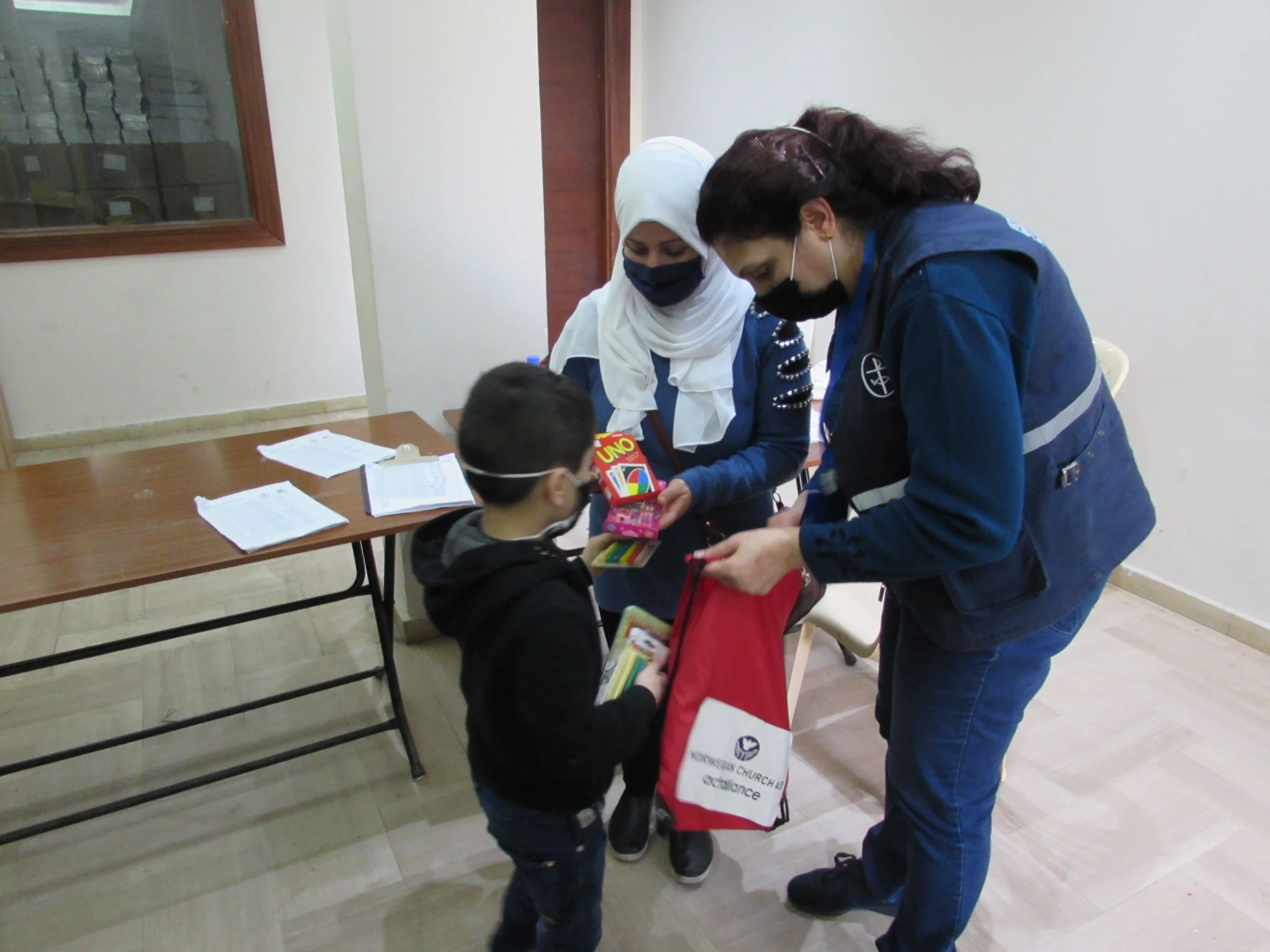 Drawing a Smile on the Faces of Refugee Children — The Middle East ...