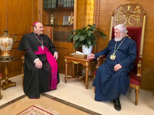 His Holiness Catholicos Aram I Receives the Apostolic Nuncio to Lebanon ...