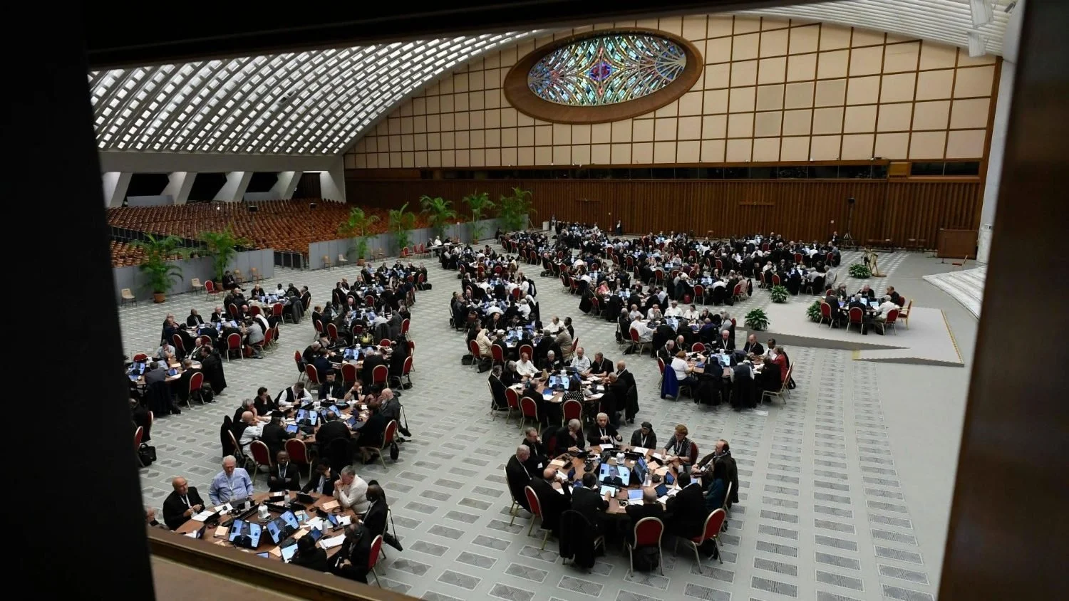Synod Report: A Church that involves everyone and is close to world’s ...