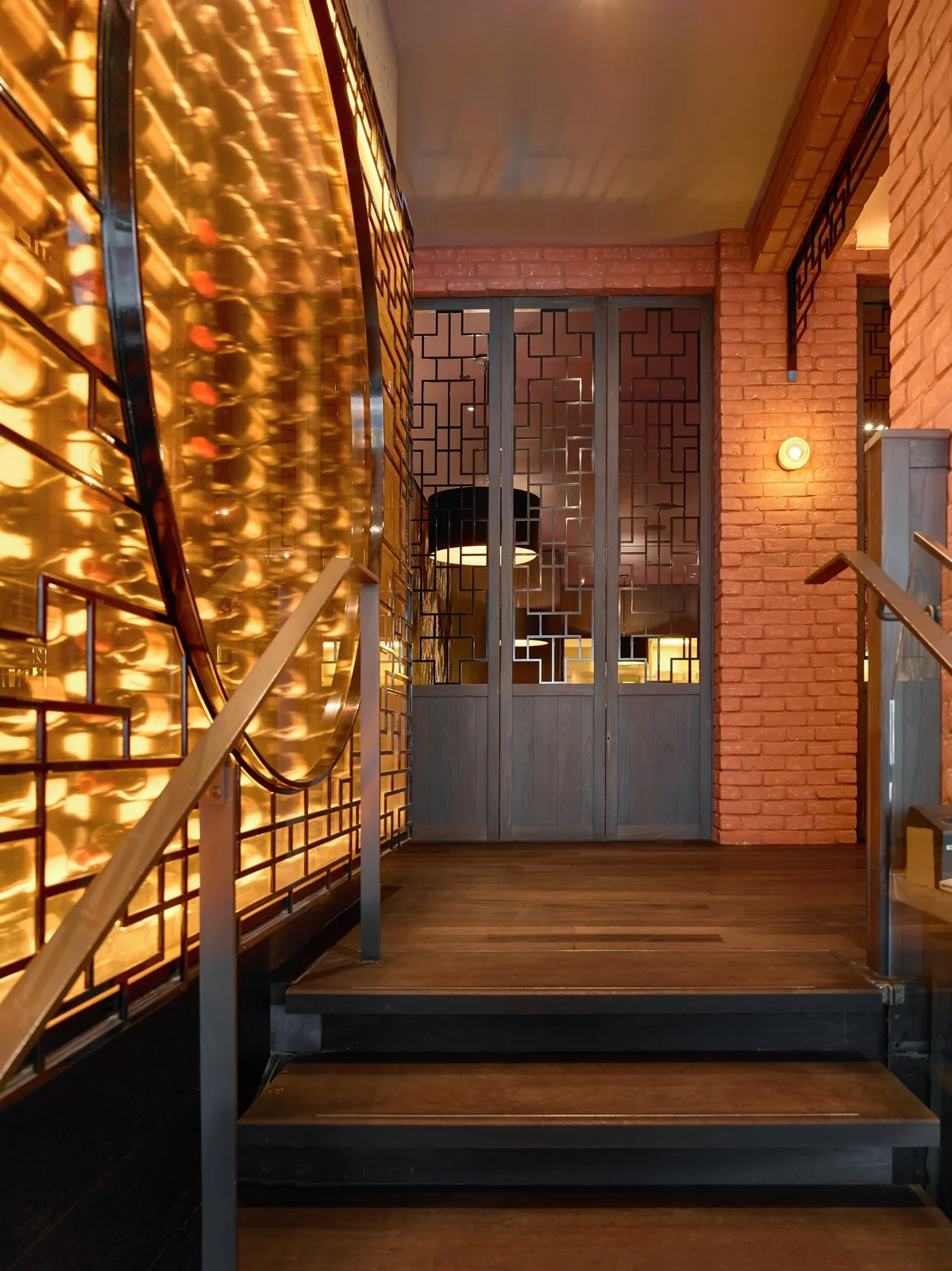 Premier Restaurant Interior Designers in Toronto - Nivek Remas