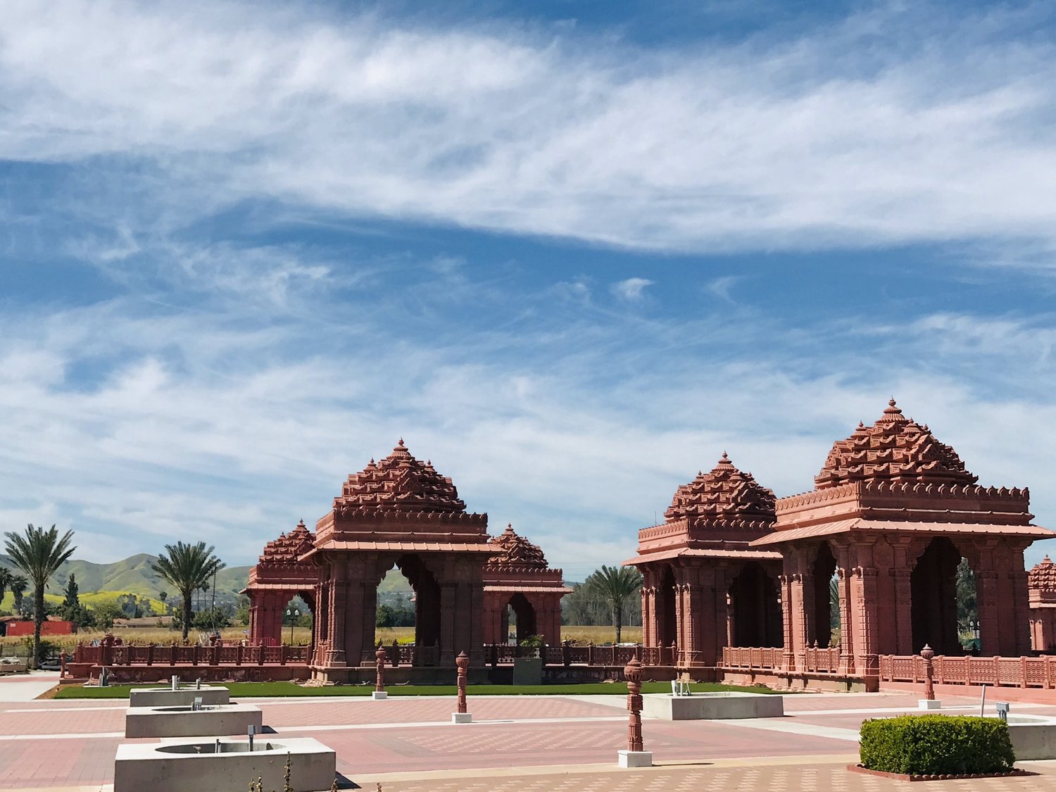 BAPS Shri Swaminarayan Mandir — California By Choice