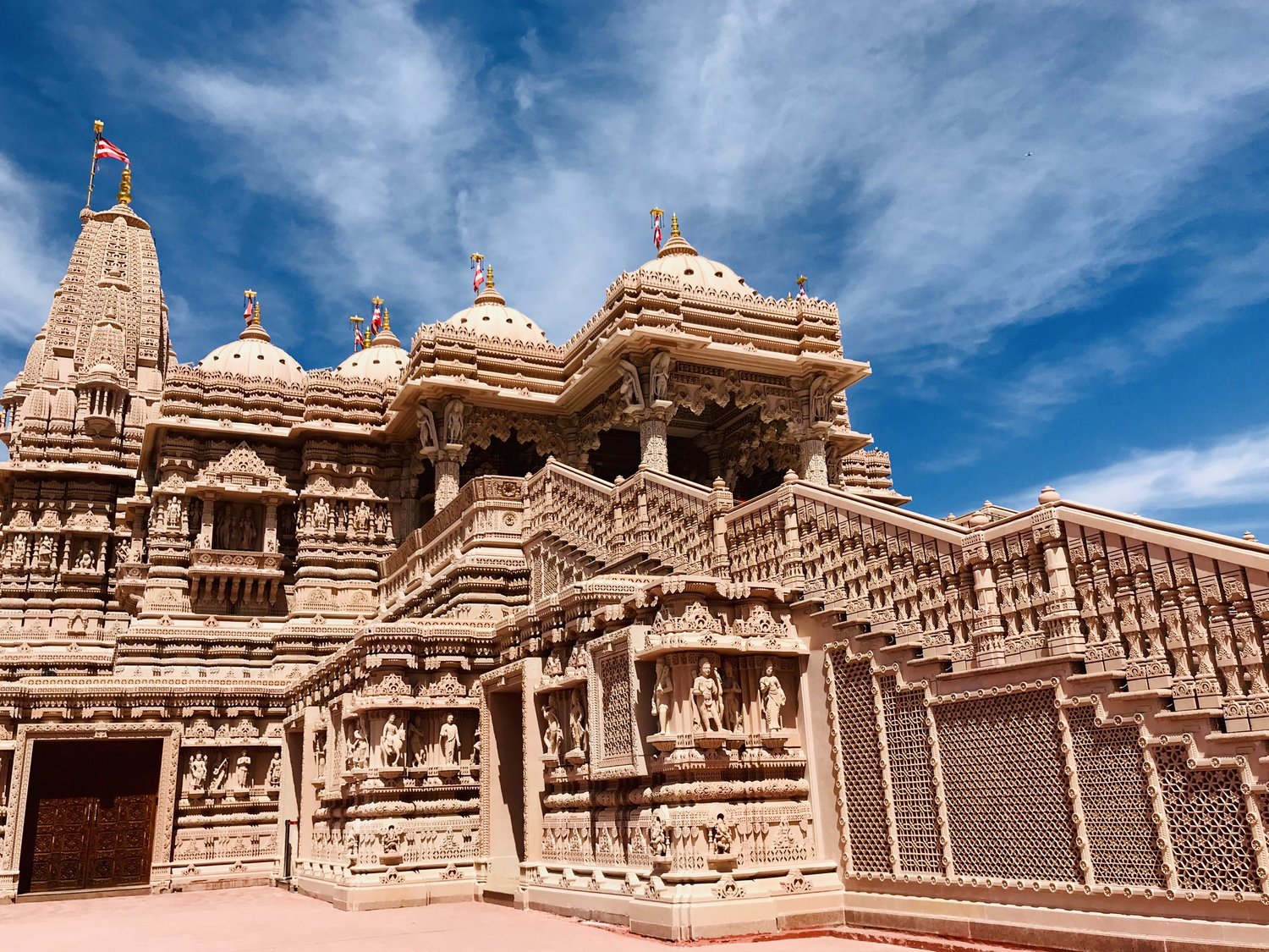 BAPS Shri Swaminarayan Mandir — California By Choice
