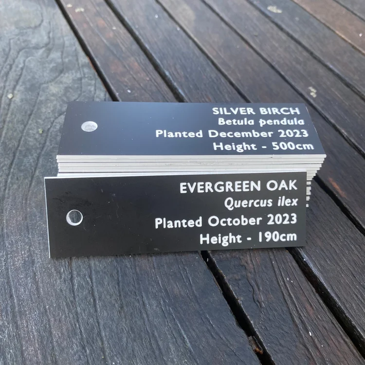 Botanical Labels - engraved labels and signs for gardens, orchards ...