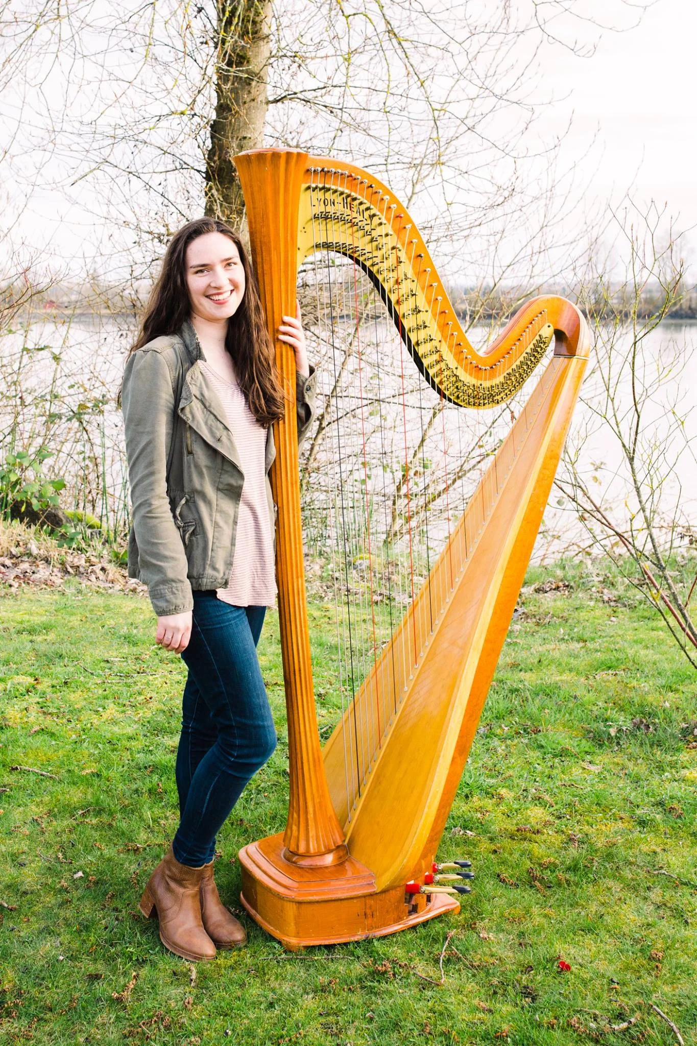 Biography — ALEXA REIMER