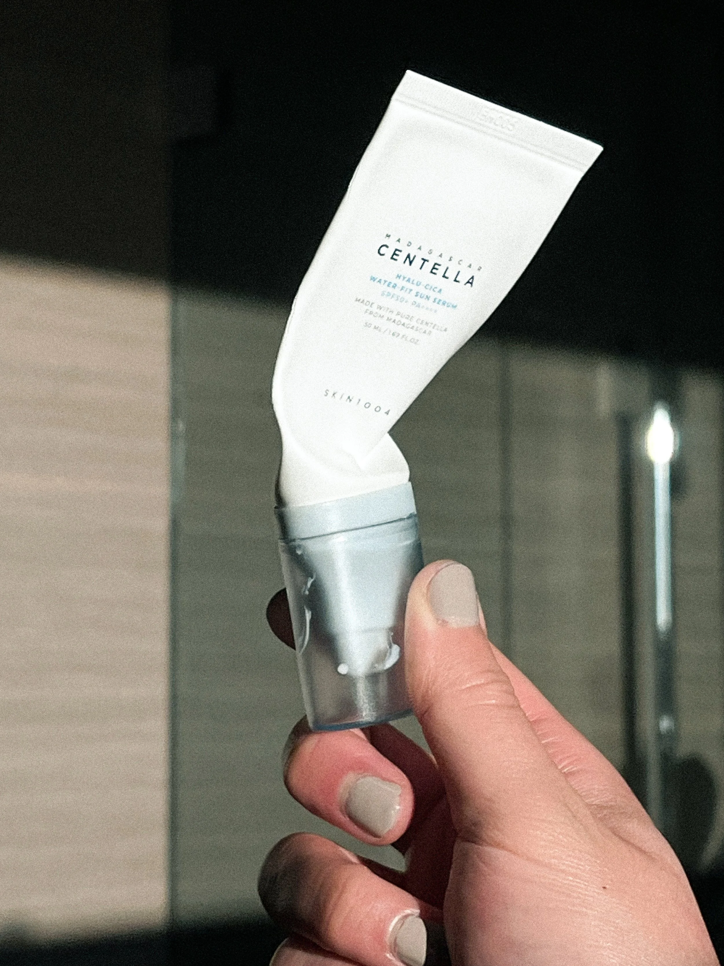 Skin1004 Madagascar Centella Hyalu-Cica Water-Fit Suncreen Review ...