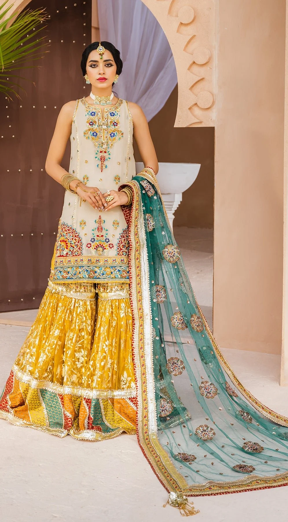 Pakistani Salwar Kameez | Designer Salwar Kameez | Punjabi Suits ...