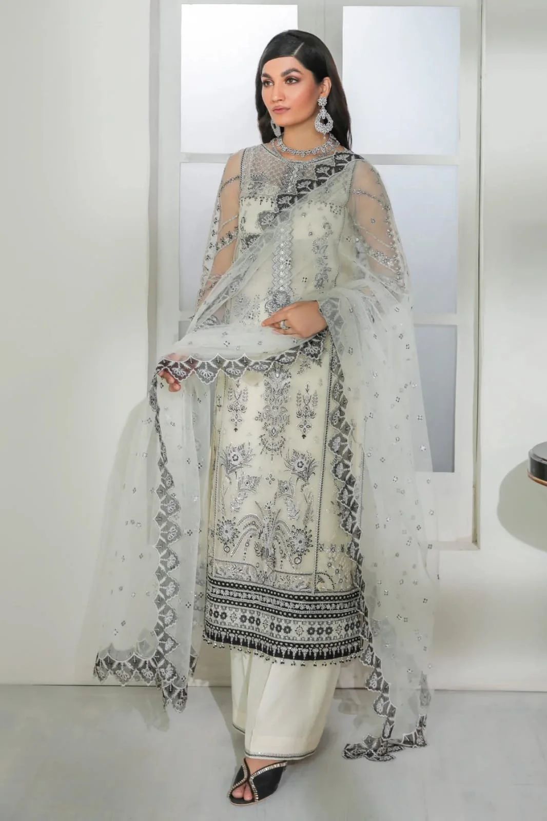 Latest Suits For Girls 2022