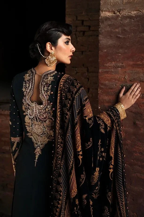Pakistani Salwar Kameez | Designer Salwar Kameez | Punjabi Suits | Designer Punjabi Suit ...