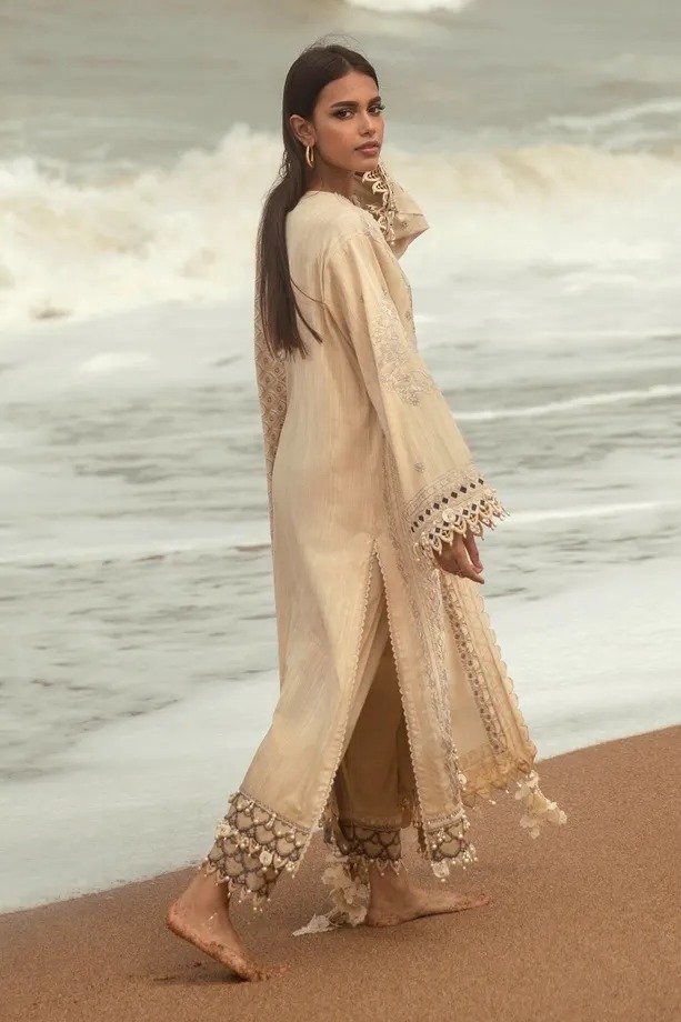 Pakistani Salwar Kameez | Designer Salwar Kameez | Punjabi Suits | Designer Punjabi Suit ...