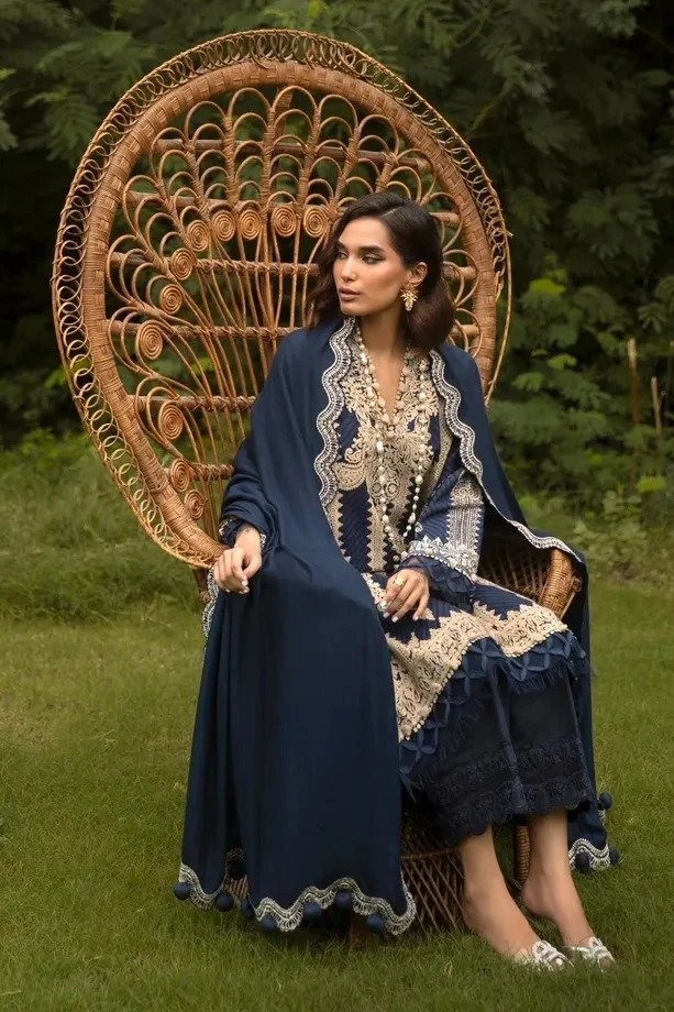 Pakistani Salwar Kameez | Designer Salwar Kameez | Punjabi Suits | Designer Punjabi Suit ...