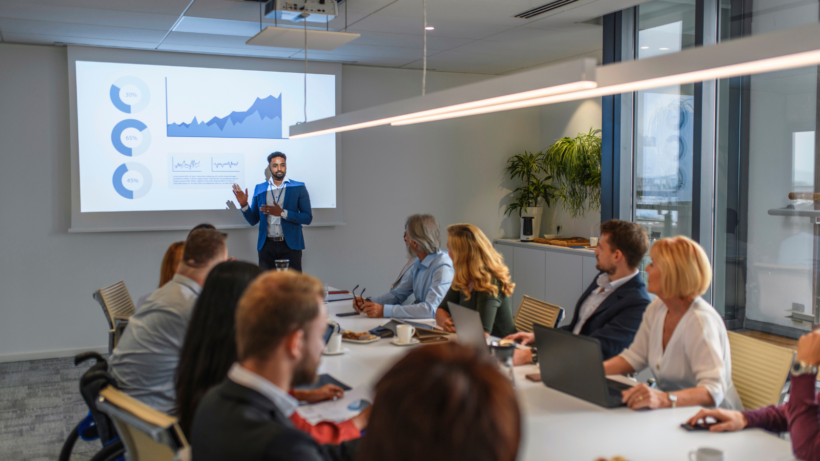 Our Approach — Startup Garage | Garage Démarrage