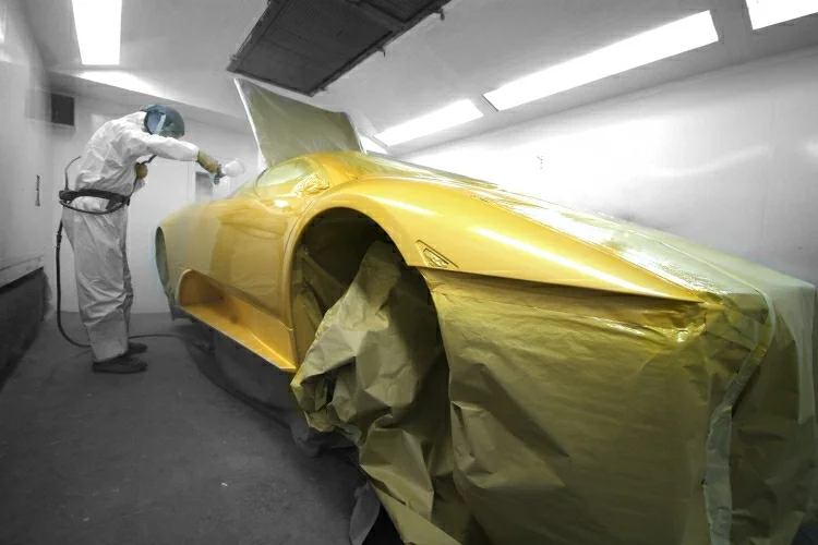Ferrari Paintwork Repairs, Sports Car Re-Sprays, Surrey, London — Moto ...