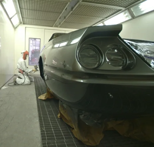 Ferrari Paintwork Repairs, Sports Car Re-Sprays, Surrey, London — Moto ...