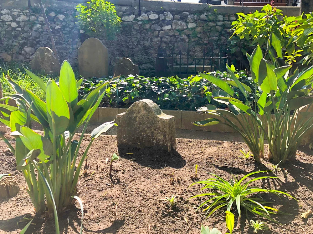 Why should you take pictures of your families death stones? — Silver ...