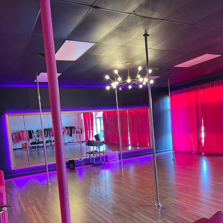 Home - PINK POLES STUDIO