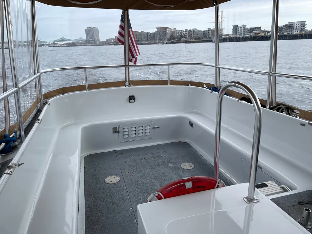Taxis — Boston Water Taxi