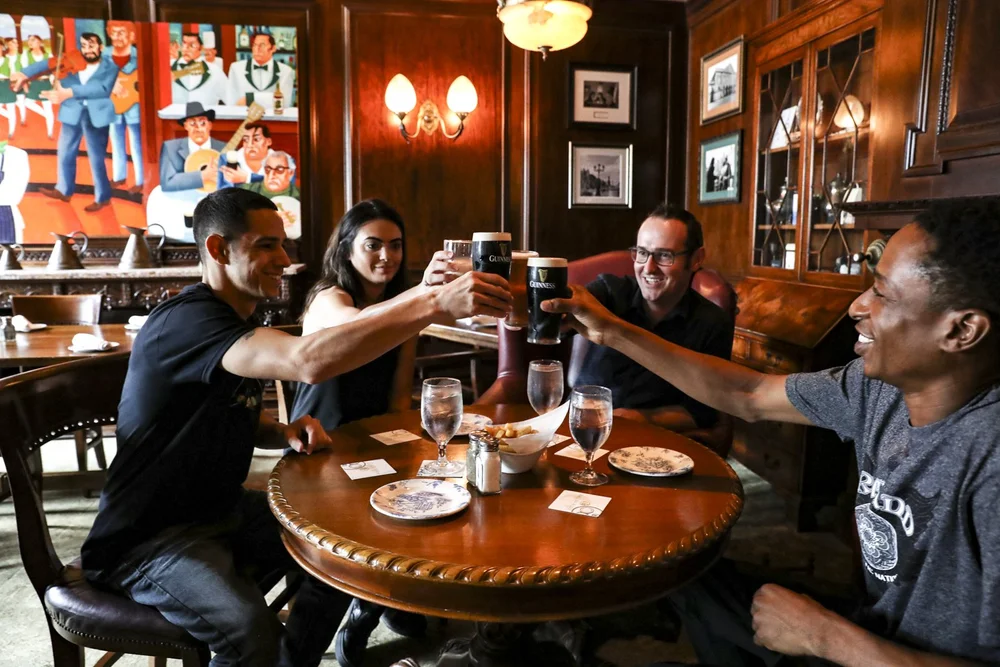 Raglan Road Orlando | Irish Restaurant & Pub