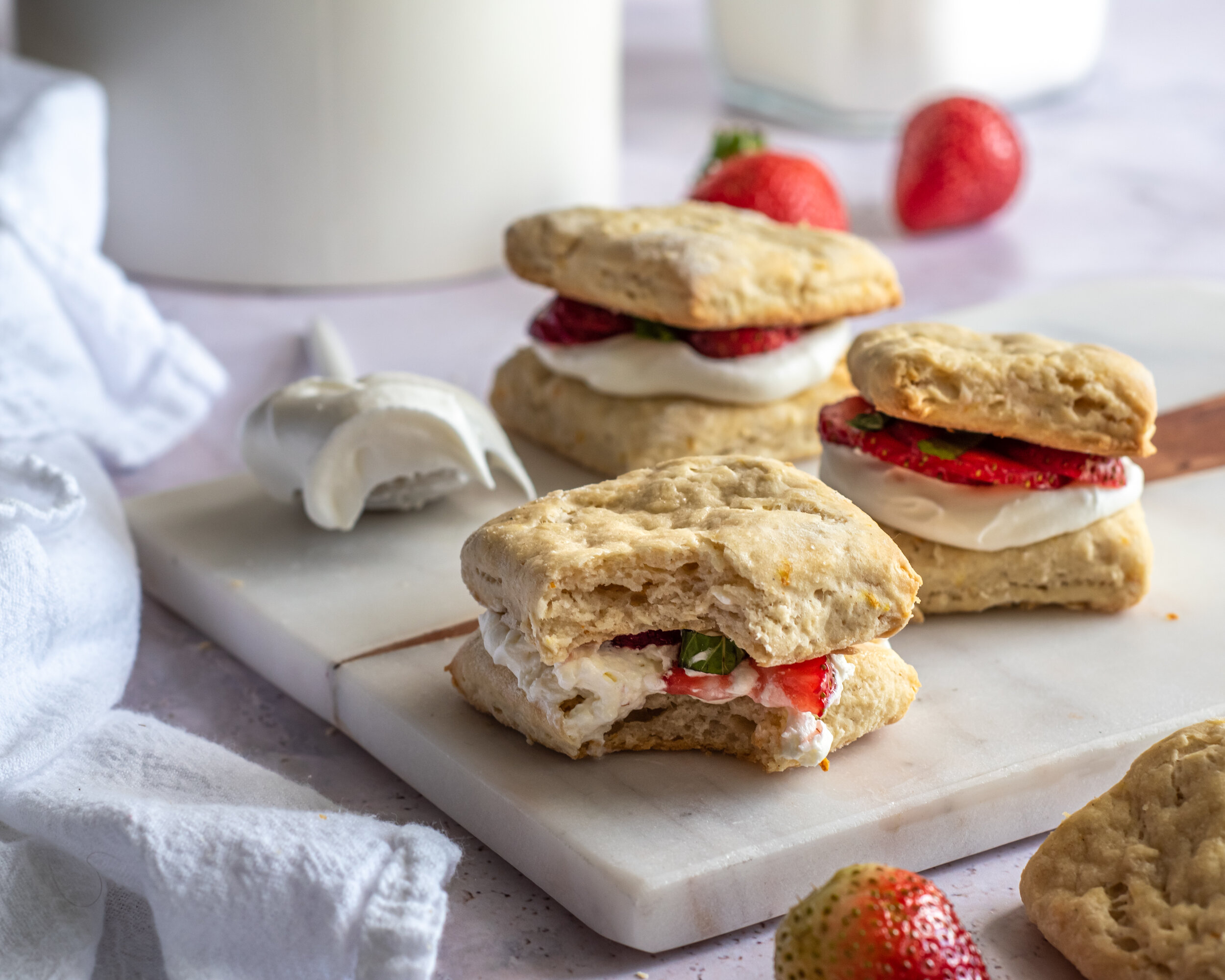 Strawberry Shortbread Cakes — PLATE AND PEN
