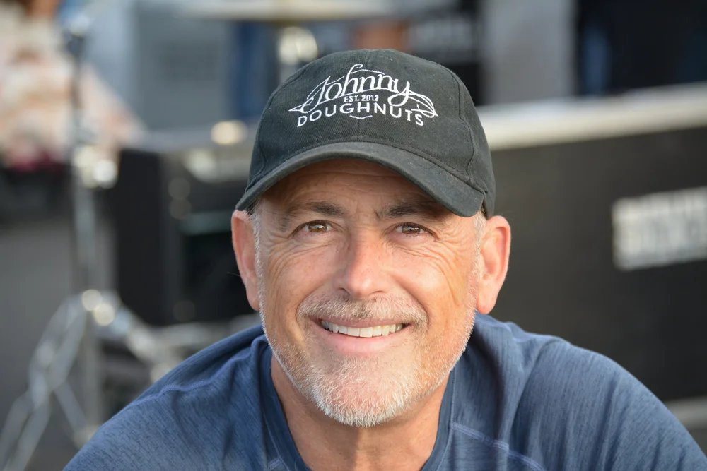 The Team - Johnny Doughnuts