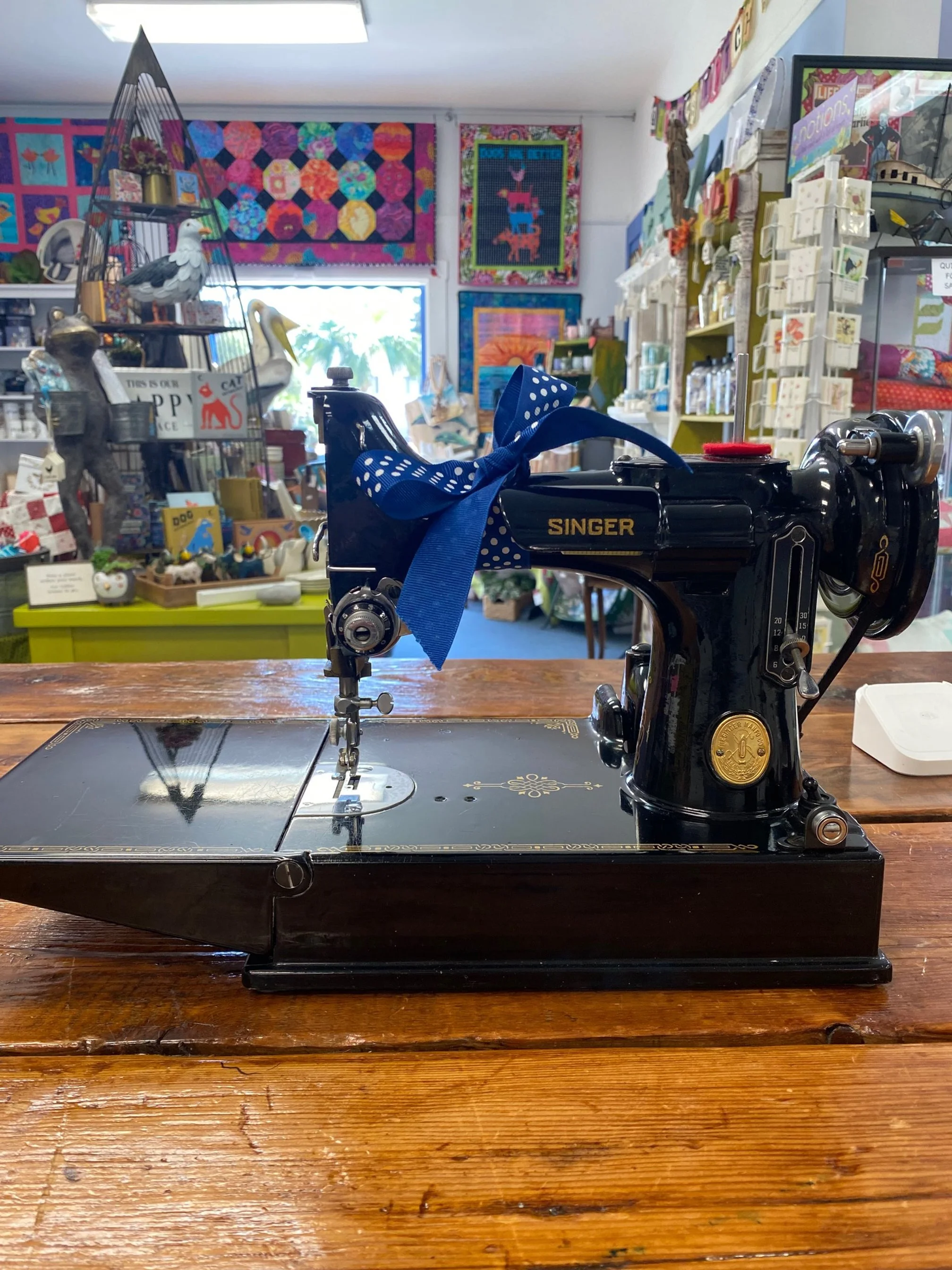 Featherweight Sewing Machines — Roxanne's
