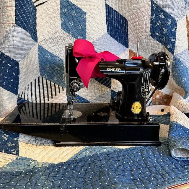 Singer Featherweight 221's and 222's — Roxanne's