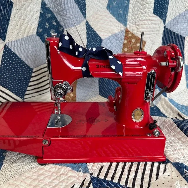 Singer Featherweight 221's and 222's — Roxanne's