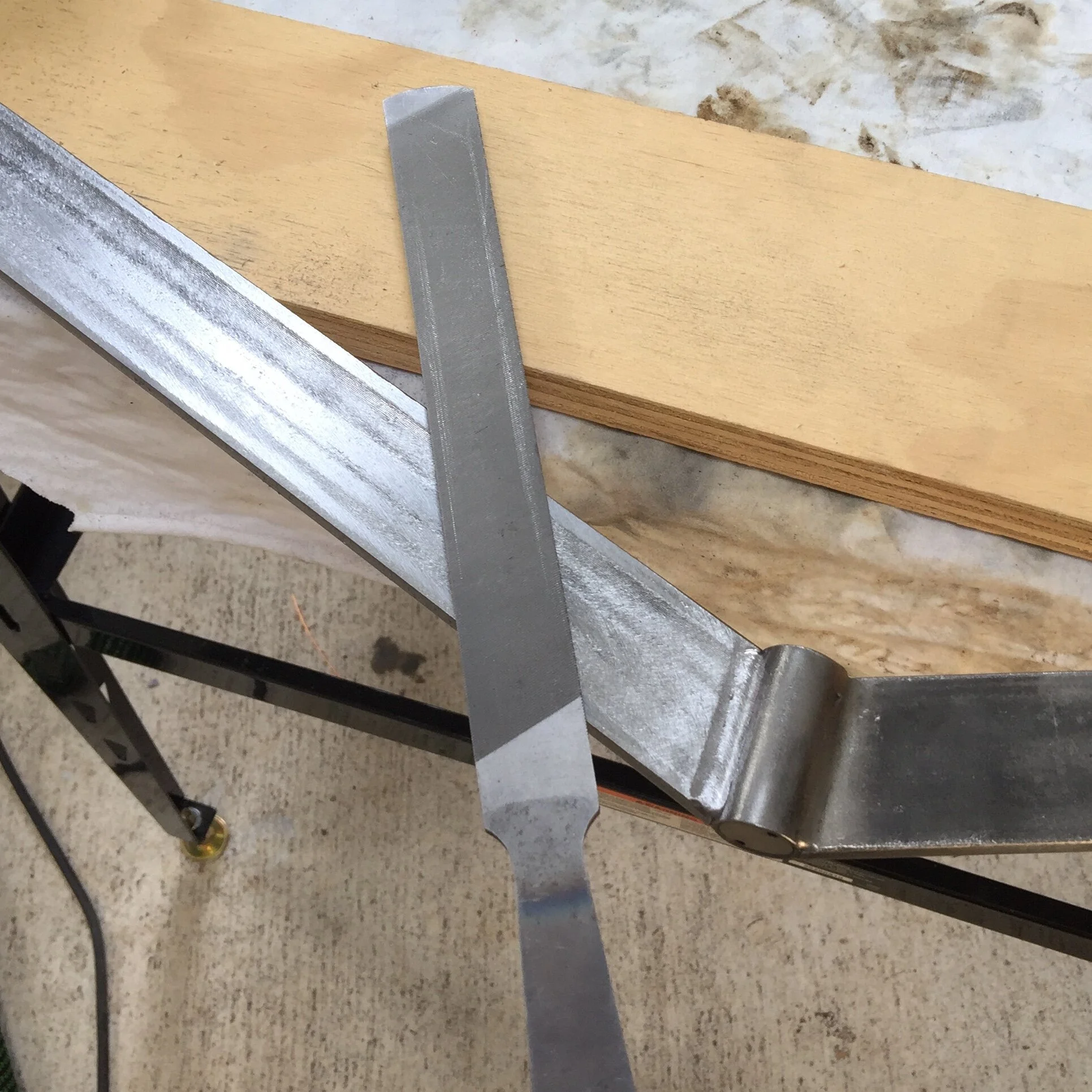 Poise Table — Anthony Villanacci - Industrial Designer