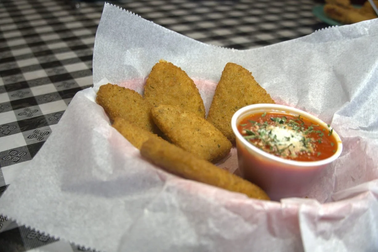 Menu — DB's | Columbia's Favorite Pizza, Beer & Wings | Bingo & Trivia ...