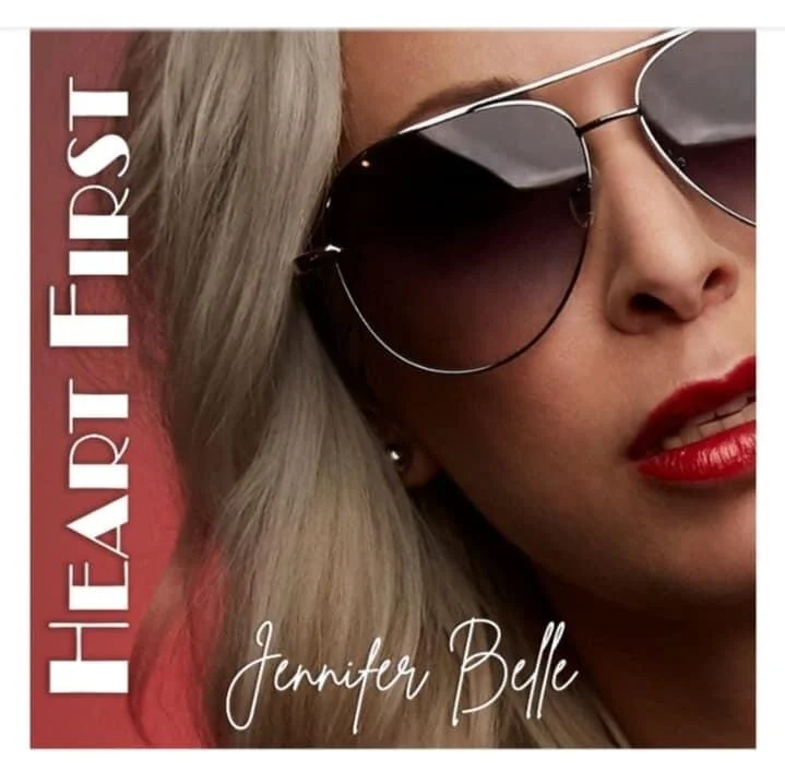 Jennifer Belle's Instagram, Twitter & Facebook on IDCrawl